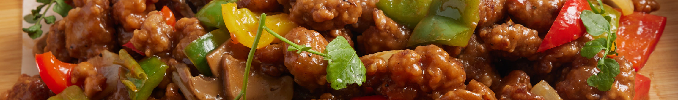 Deluxe Hot Platter – Ommi’s Catering